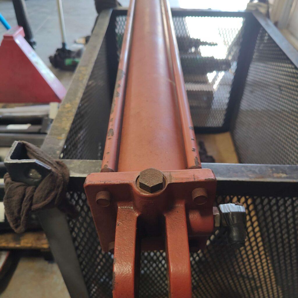 Hydraulic Cylinder Repairs - Carlson Hydraulics